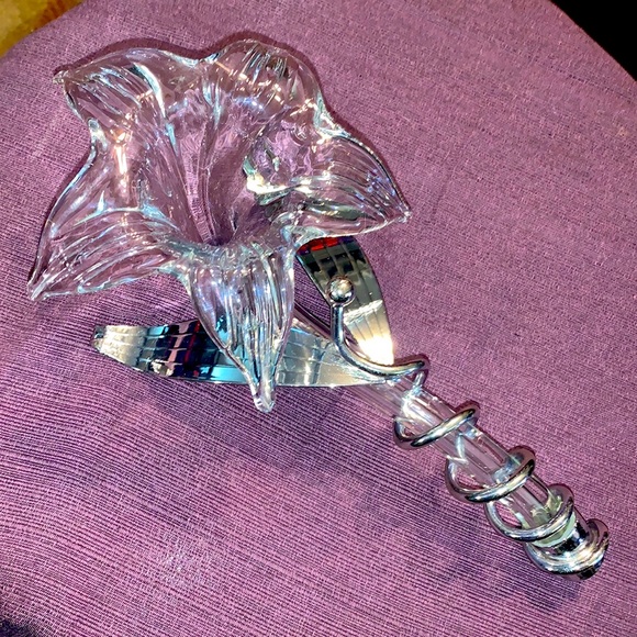 Art | Oneida Reclining Amaryllis Bud Vase Clear Glass And Silverplated ...